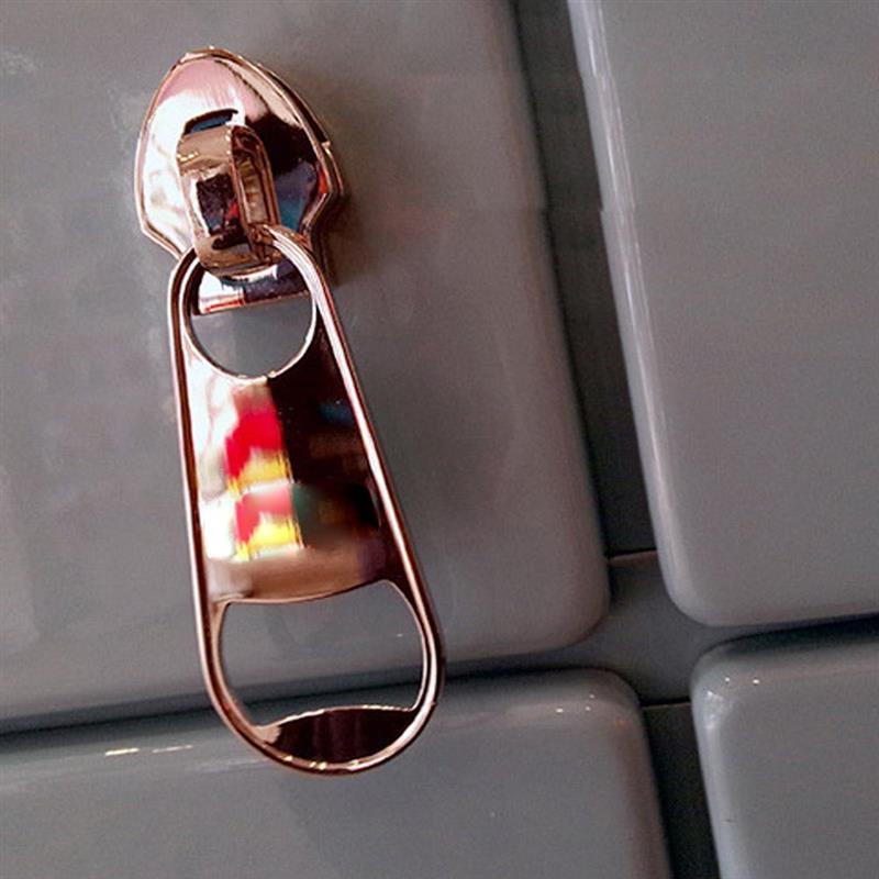 Magnetic Zipper Bottle Opener · Mavigadget