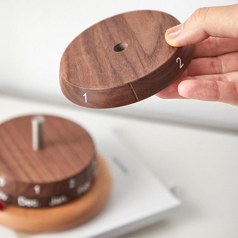 Unique Planet Wooden Table Calendar– Mavigadget