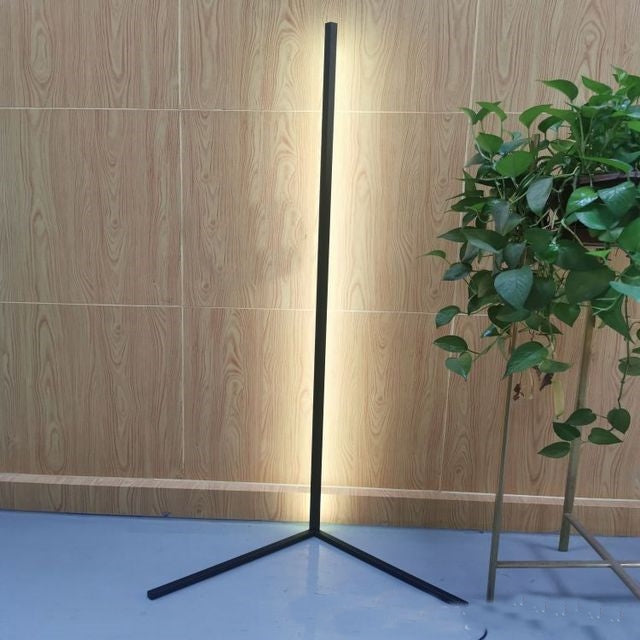 Gaming Atmosphere Bluetooth LED Floor Lamp · Mavigadget