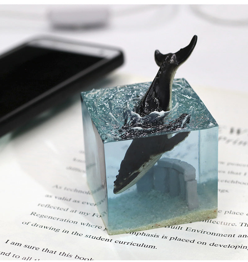 Luminous Ocean Whale Modern Resin Figurine · Mavigadget