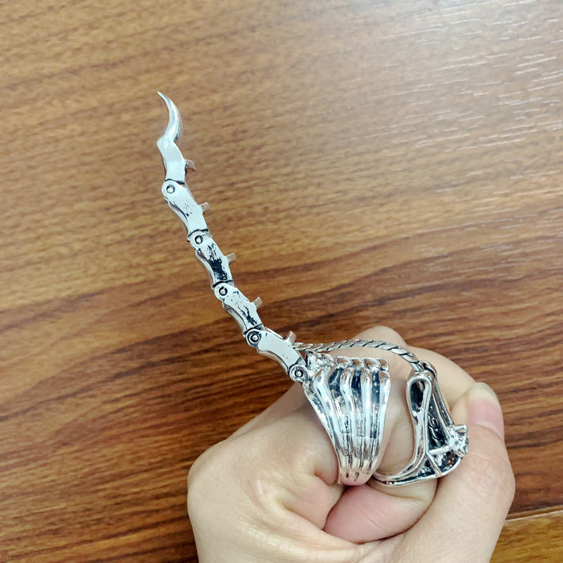 Creative Gothic Scorpion Ring · Mavigadget