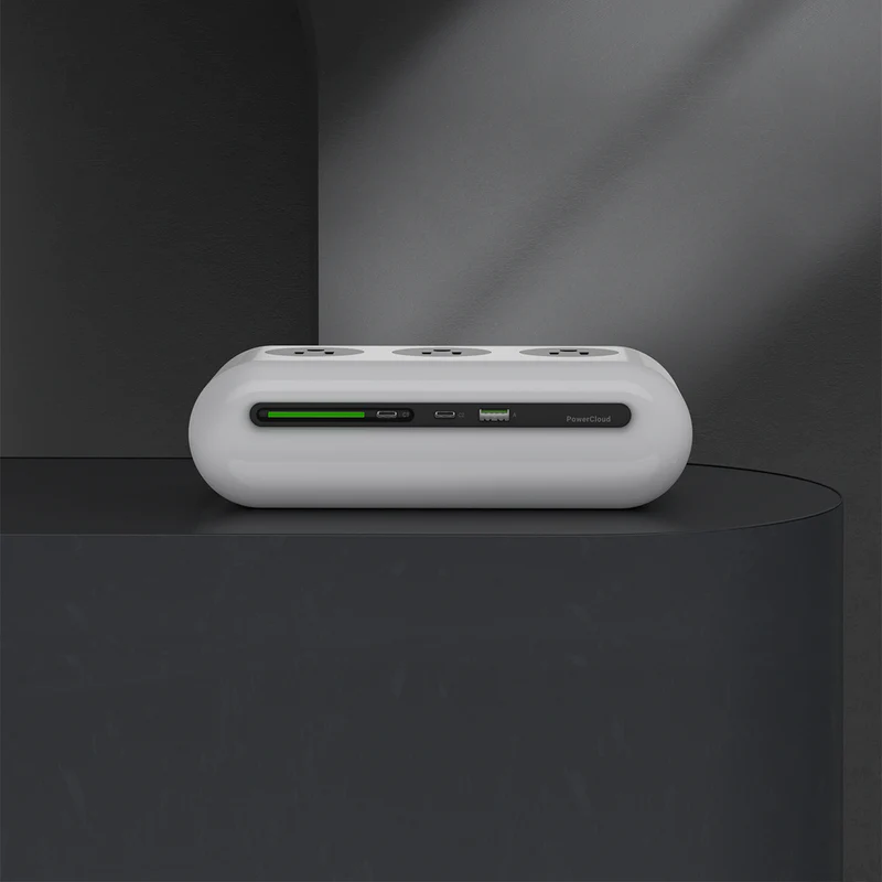 PowerCloud USB Desktop Charging Station Power Strip · Mavigadget